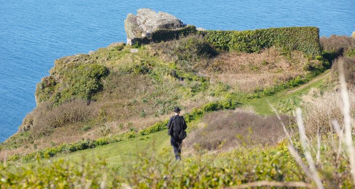 Anonymity. A Poem – Christopher Titmuss – The Buddha Wallah